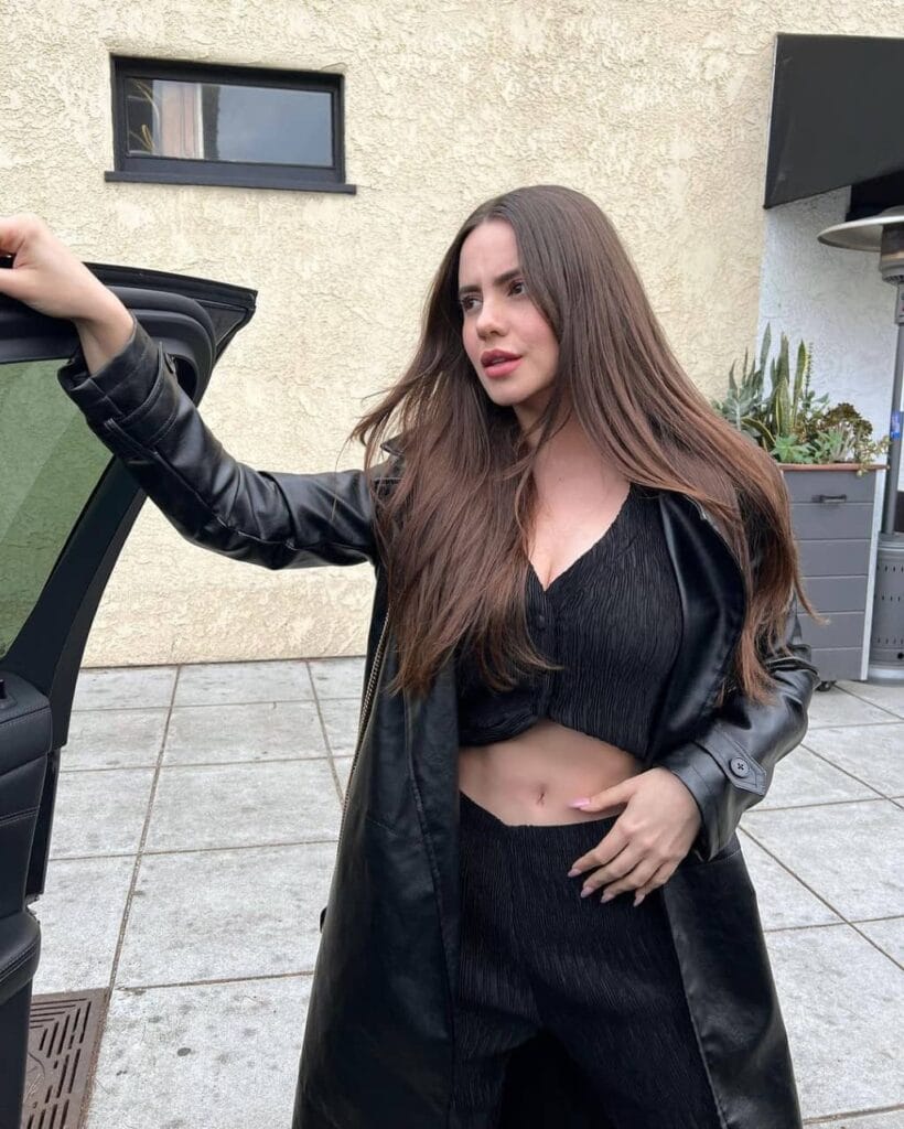 Who is Singer Ingrid Contreras? Biography and More