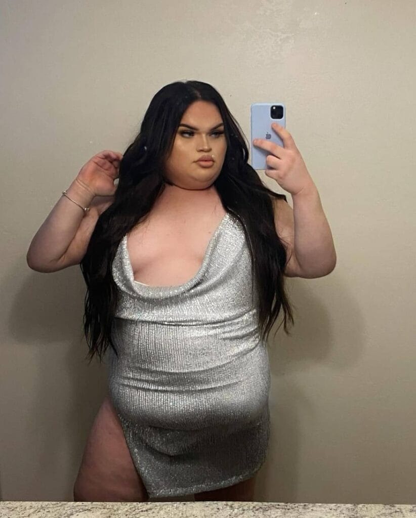 Meet Social Media Star Al Weezy, How She Become Famous?