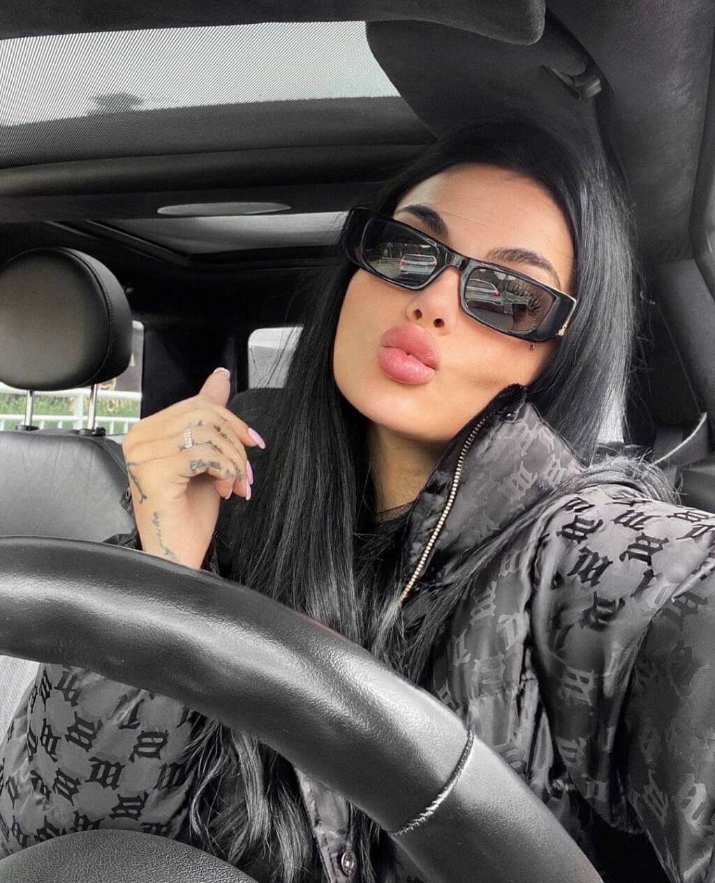 Kamila Smogulecka (Zusje) Bio, Wiki, Age, Height, Boyfriend, Net Worth