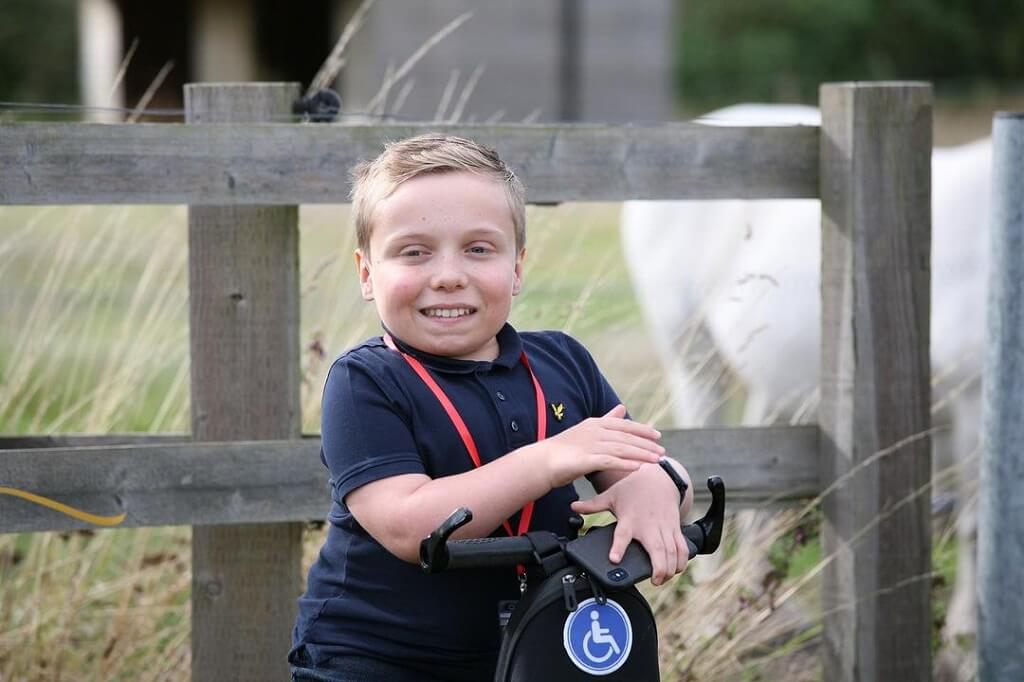 Lenny Rush Parents, Age, Height, Movies, Net Worth, Girlfriend, Bio