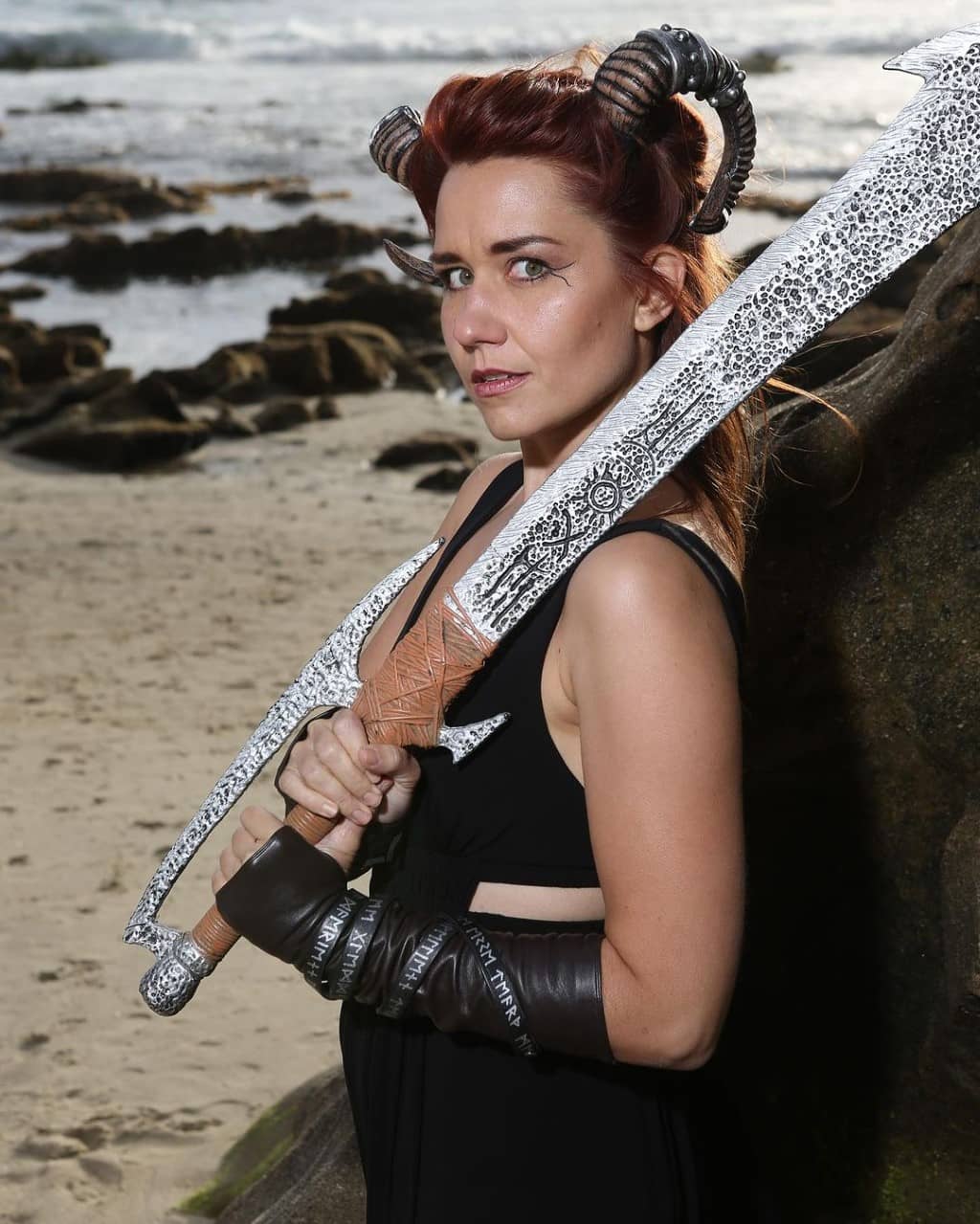 Elizabeth Zharoff Net Worth, Age, Height, Husband, Child