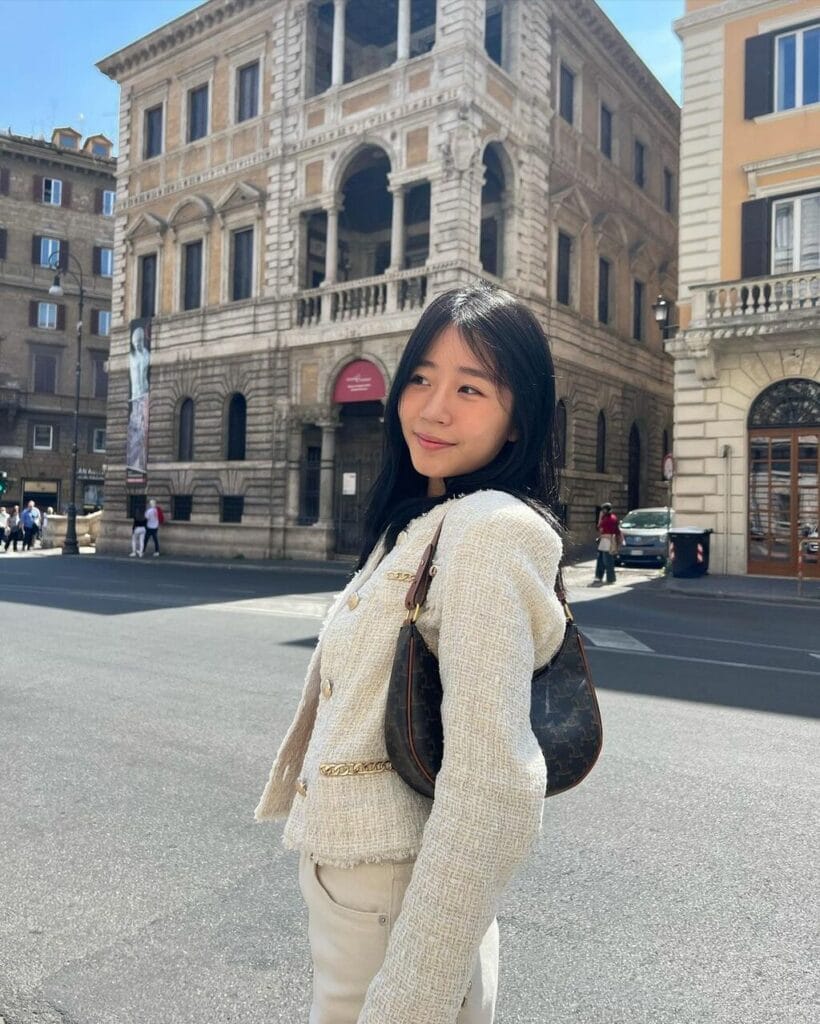 Evelyn Ha Age, Height, Net Worth, Boyfriend, Parents