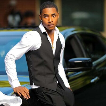 Famous Debo Age, Real Name, Girlfriend, Net Worth, Wiki