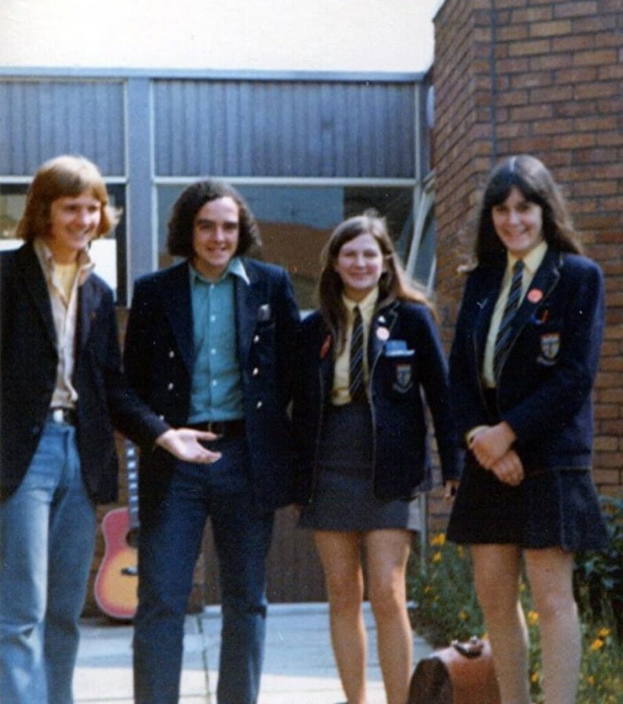 Sheila Walsh Age, Cancer, Net Worth, Husband, Son