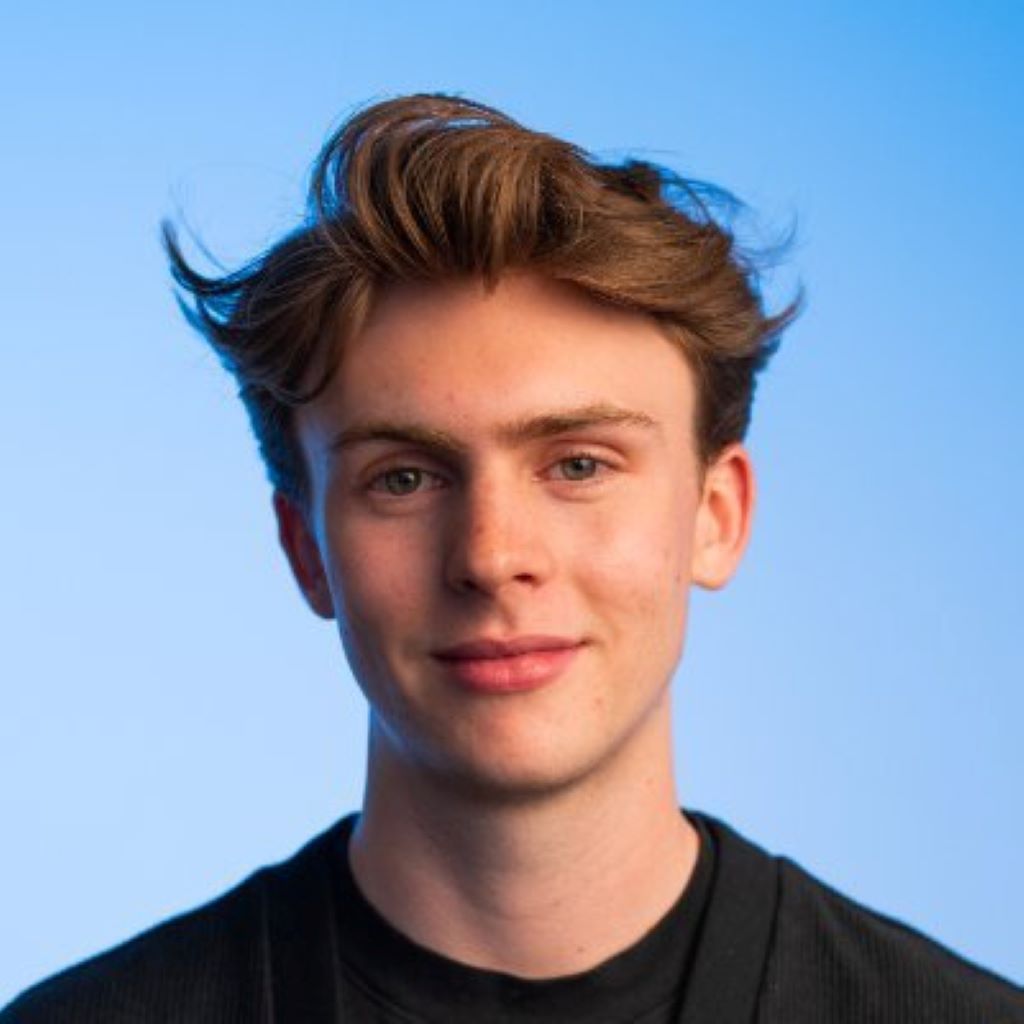 Max Reisinger - YouTuber And Social Media Star