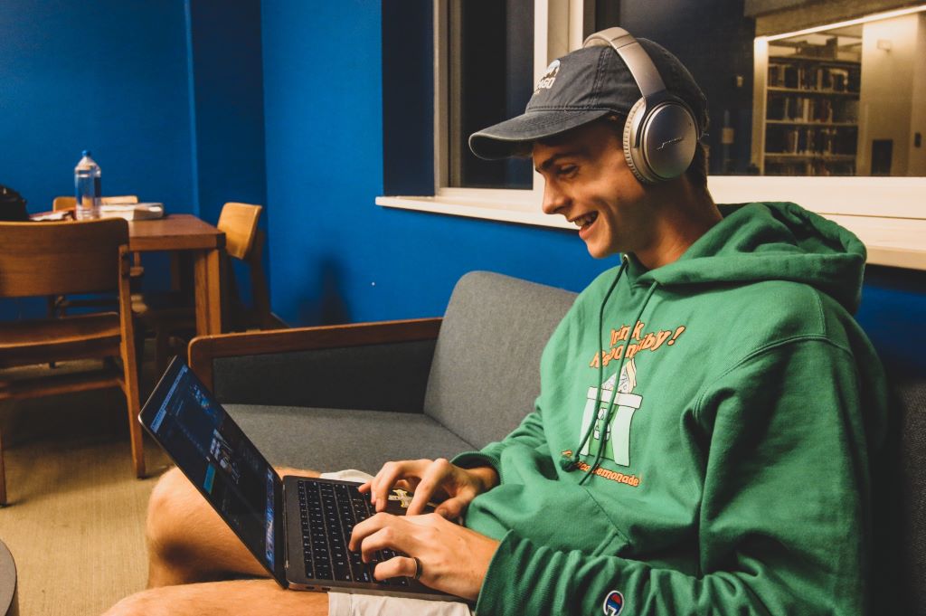 Max Reisinger - YouTuber And Social Media Star