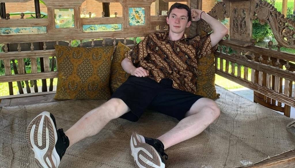 Ryan Hale Age, Girlfriend, Languages, Net Worth