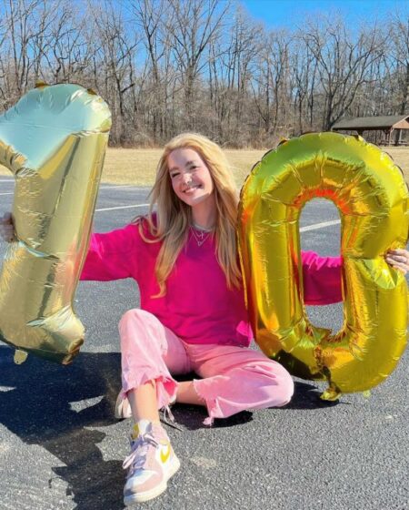 Kayla Malecc Age, Height, Father, Boyfriend, Net Worth, Wiki