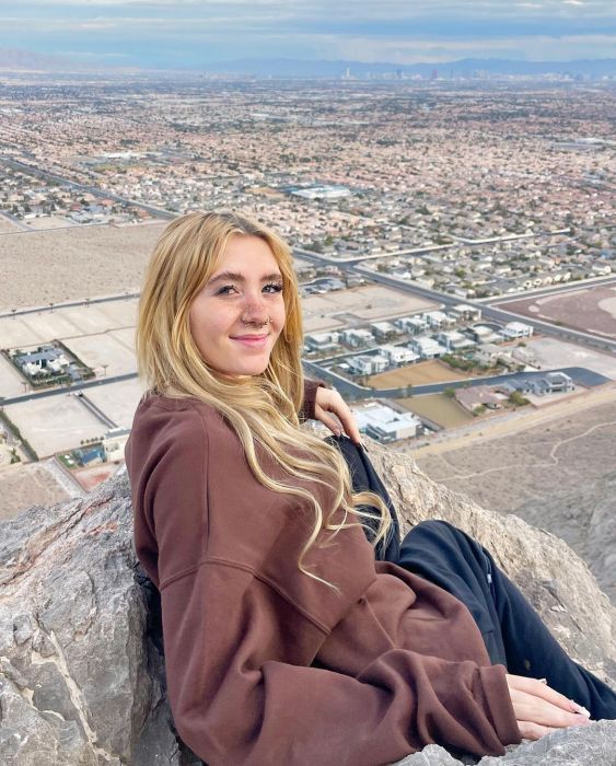 Kayla Malecc Age, Height, Father, Boyfriend, Net Worth, Wiki