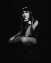 Mary Kutter Age, Height, Net Worth, Boyfriend, Songs