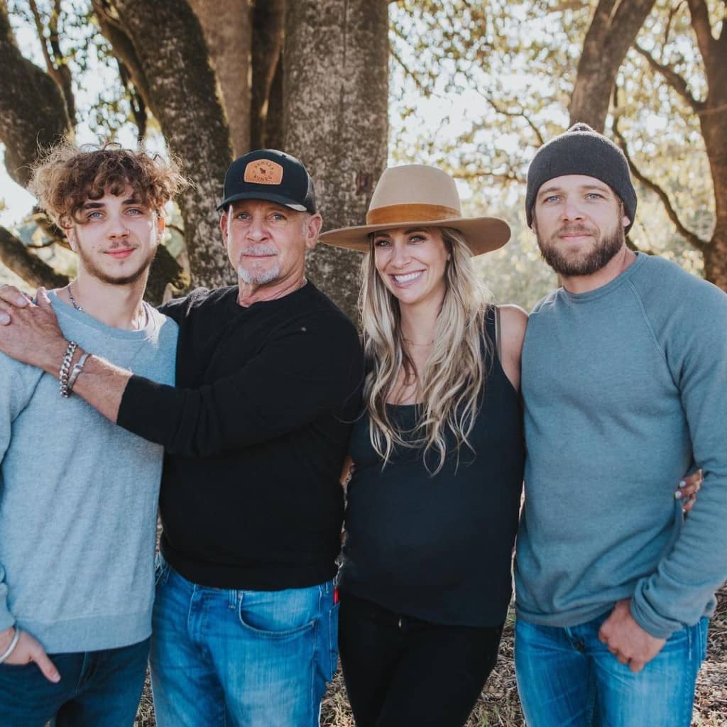 Max Thieriot Biography, Age, Height, Brother, Wife, Kids, Net Worth