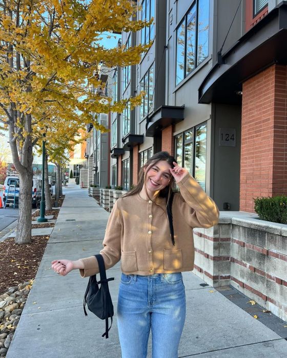 Who Is TikTok Star Sally Darr? Wiki Bio