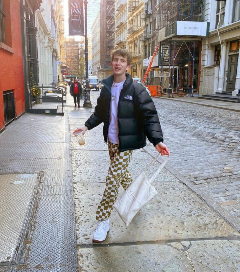 Scott Kress Age, Boyfriend, Brother, Height, Net Worth, Wiki