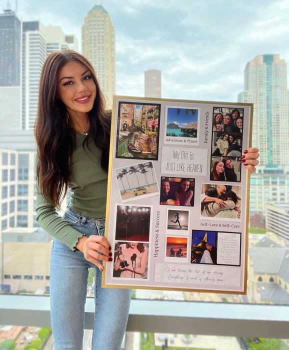 Meet Actress Zoe Roe, Know All about her